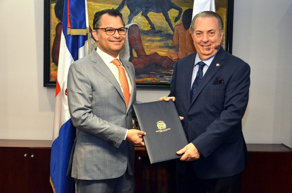 Excel continúa impulsando el desarrollo y difusión de las artes ...